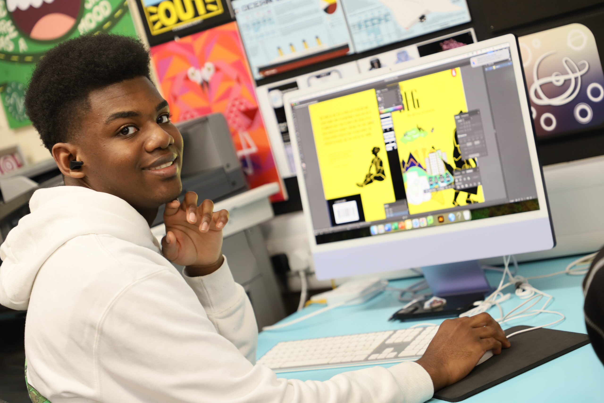 UAL Level 3 Graphic Design — Runshaw College